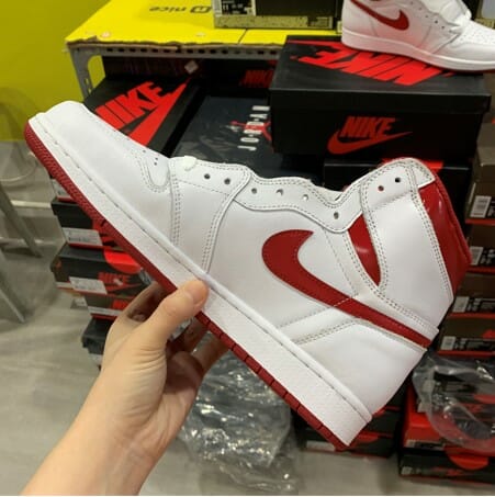 Air Jordan 1 Metallic Red - Robert Henrys