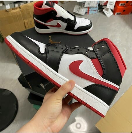 Air Jordan 1 Mid Metallic Red - Robert Henrys